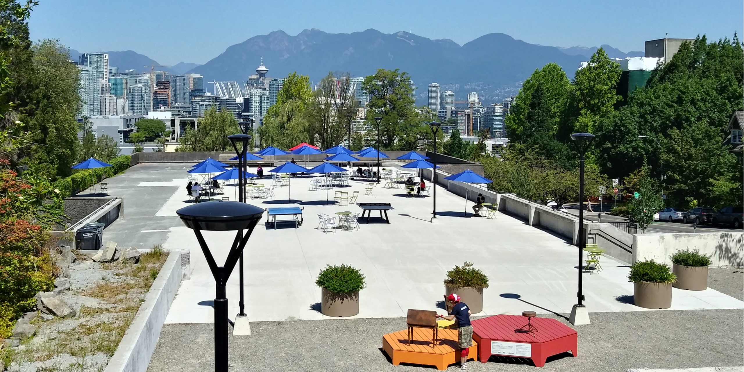 Vancouver City Hall to offer 'micro-weddings' in plaza amid pandemic ...
