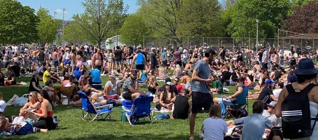 'Dangerous and selfish:' Toronto city officials outraged over massive ...