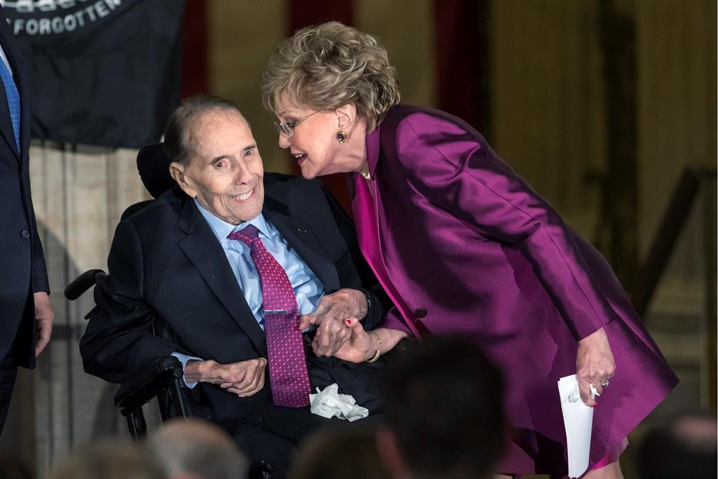 Bob Dole says he's been diagnosed with stage 4 lung cancer