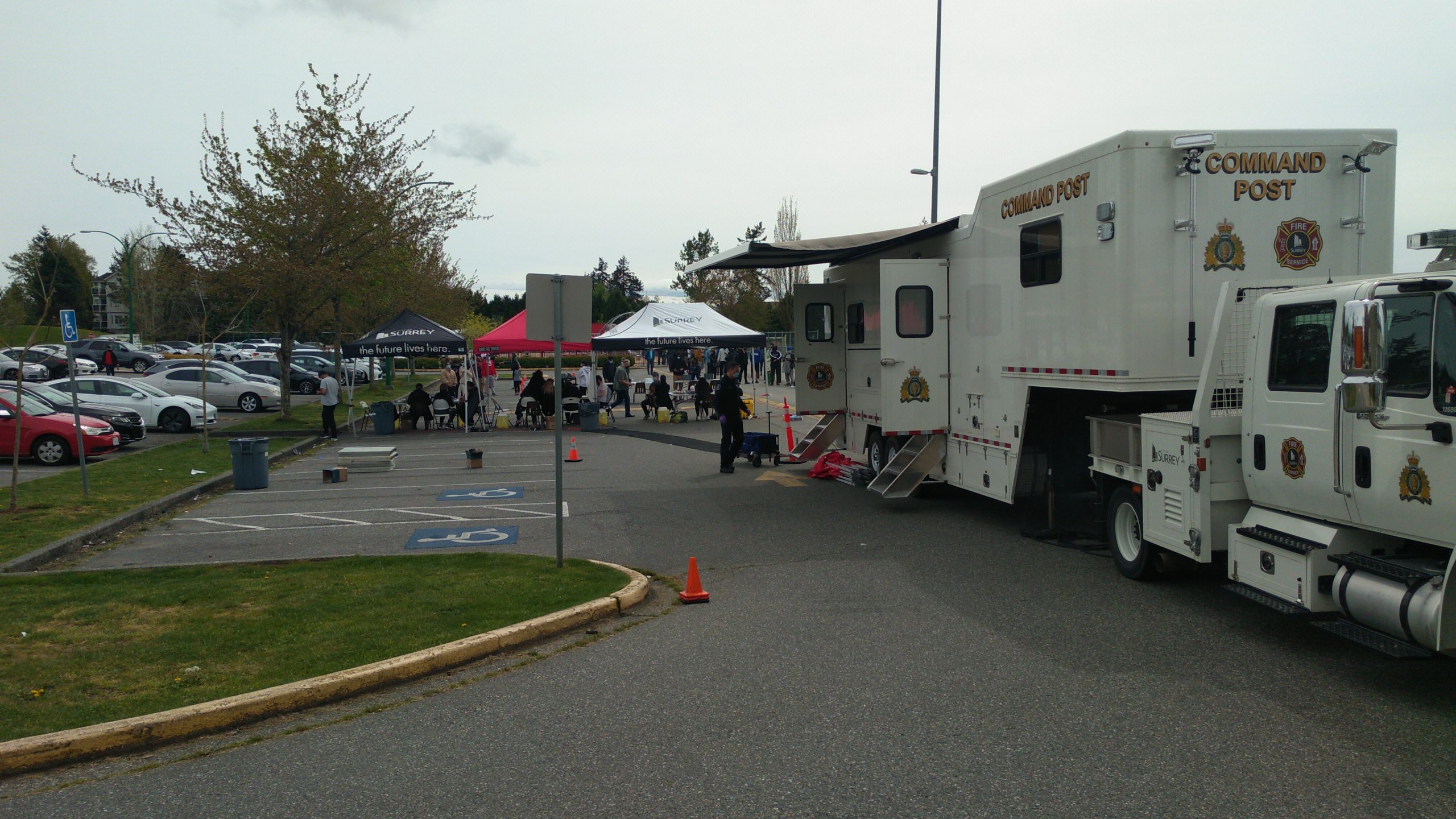 Some Surrey firefighters trained to give COVID-19 vaccines via mobile ...