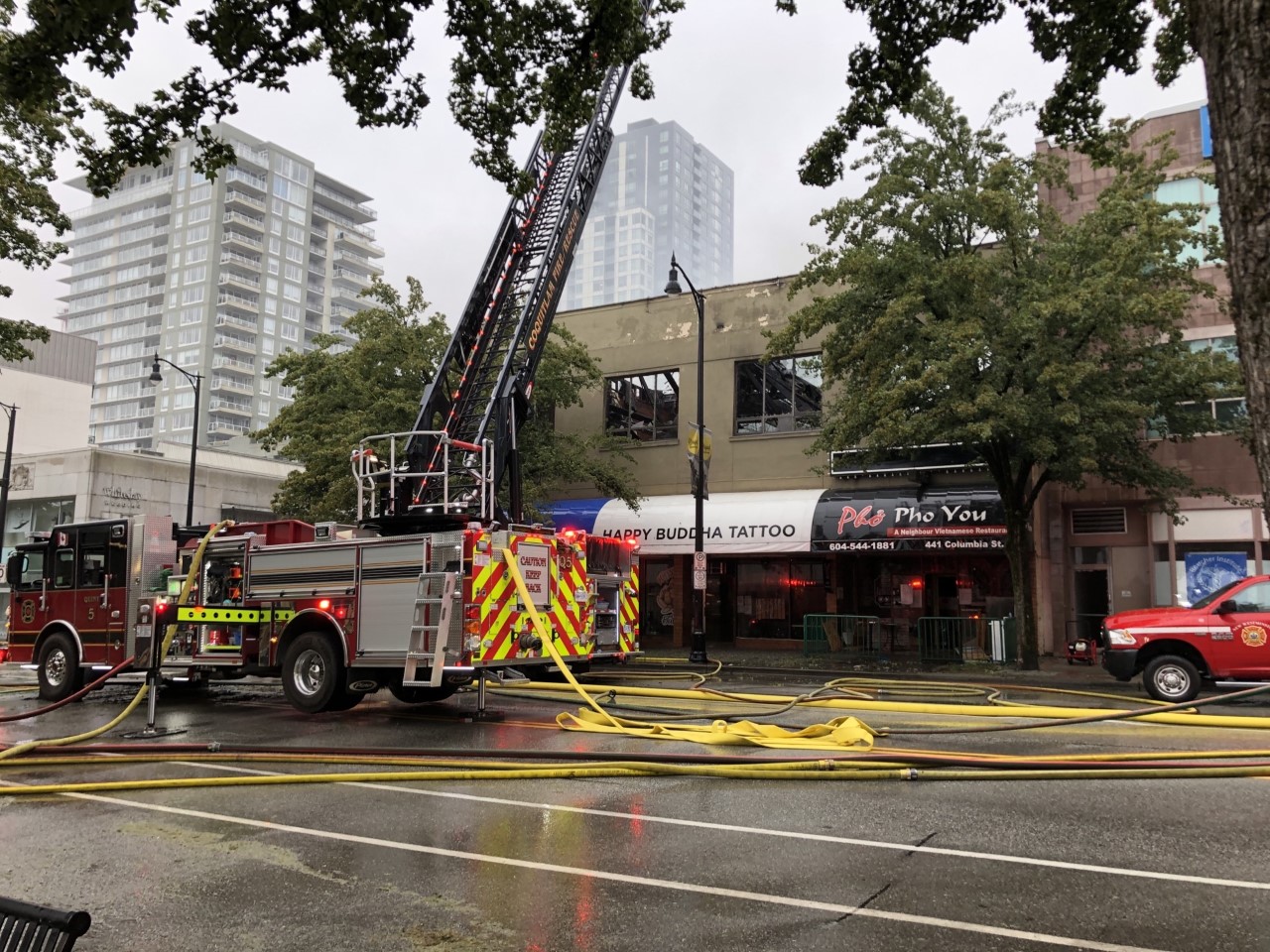 New Westminster fire tears through building, destroys several ...