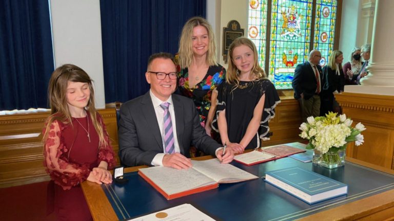 BC Liberal Leader Kevin Falcon takes aim at premier after being sworn in