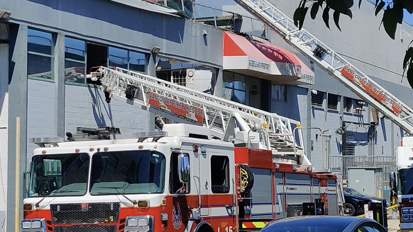 Vancouver rooftop parking lot collapses | CityNews Vancouver