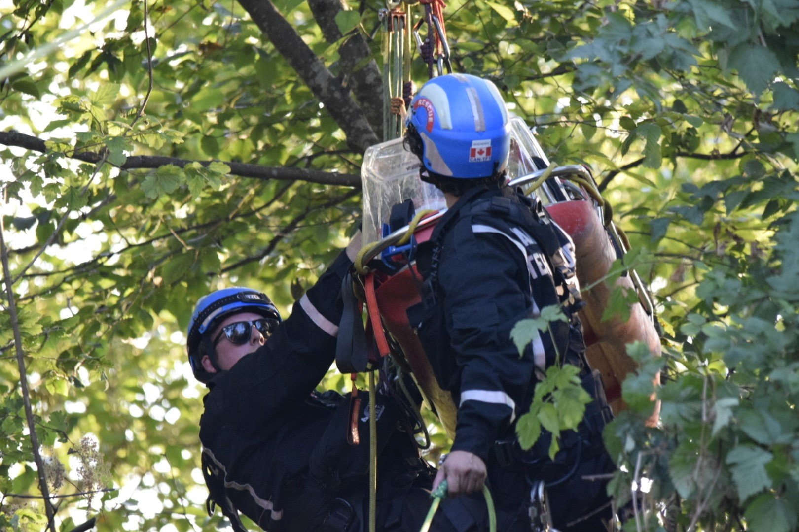 Vancouver fire rescues man after fall down steep UBC cliff