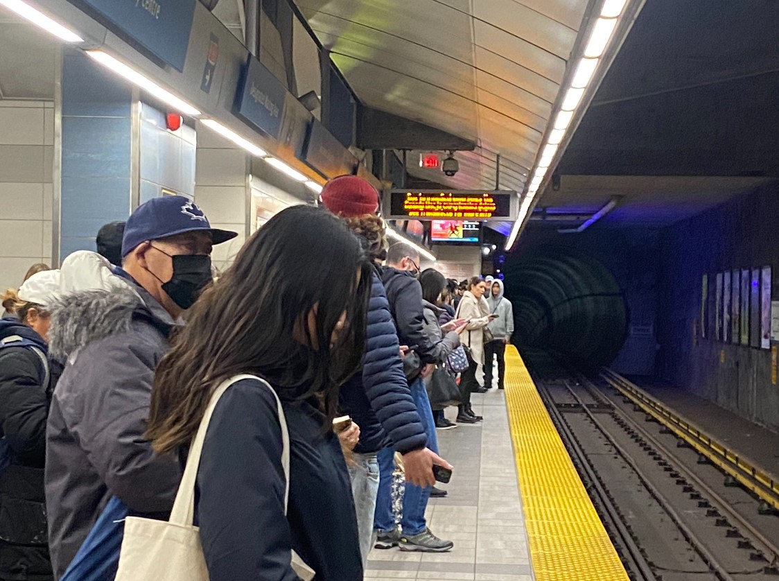 Major Canada Line delays due to emergency | CityNews Vancouver
