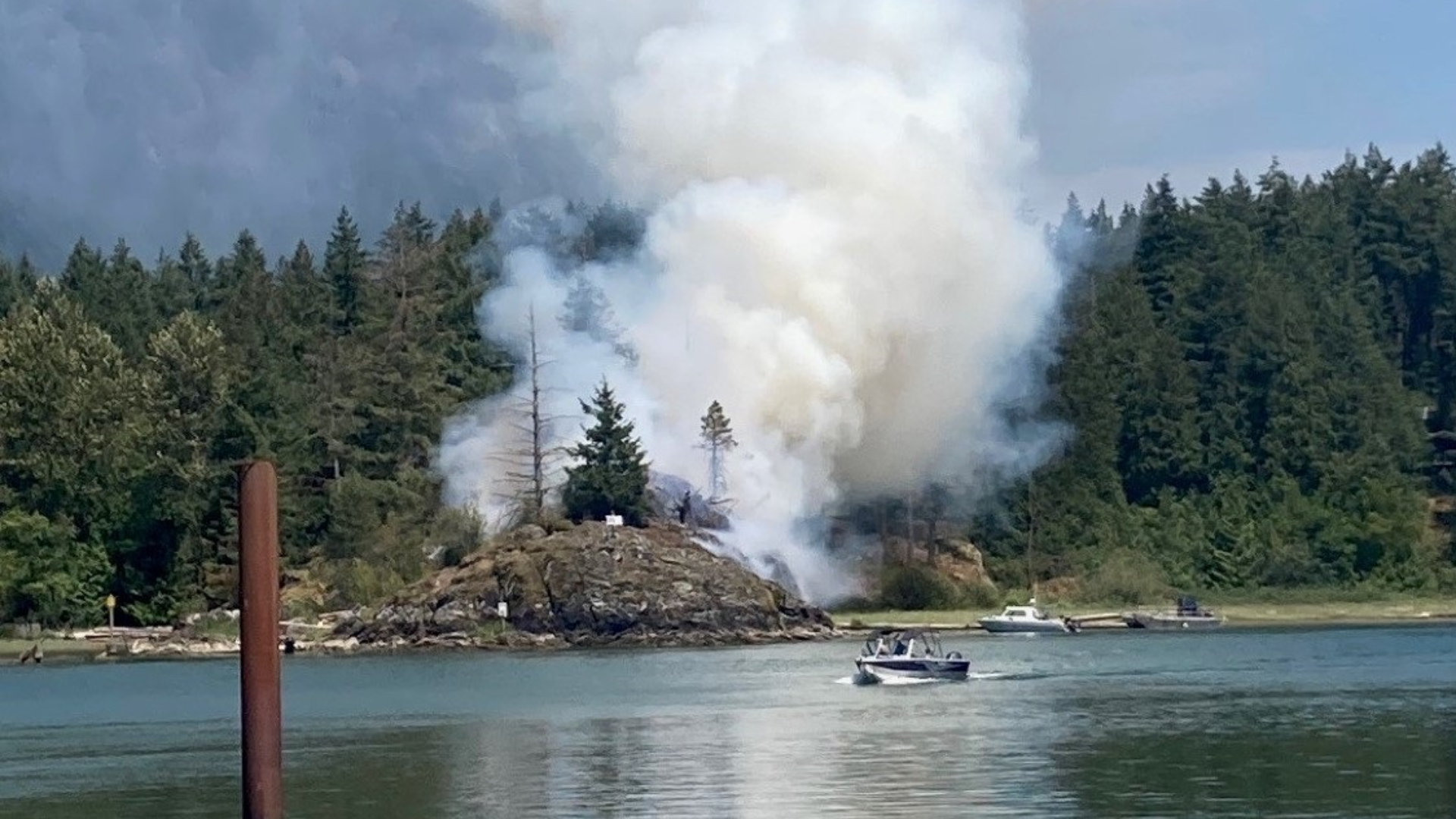 Lower Mainland wildfire update | CityNews Vancouver