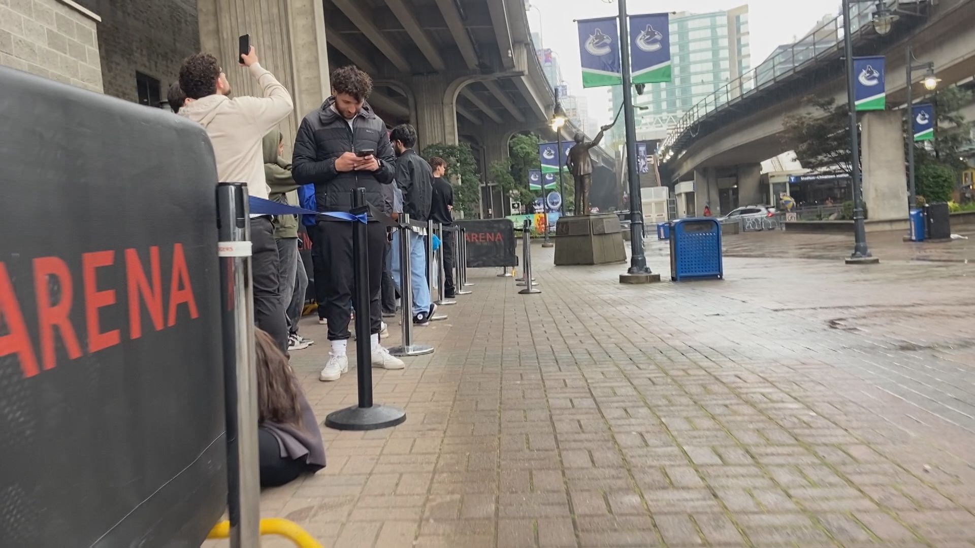 Vancouver Drake concert postponed, fans upset | CityNews Vancouver