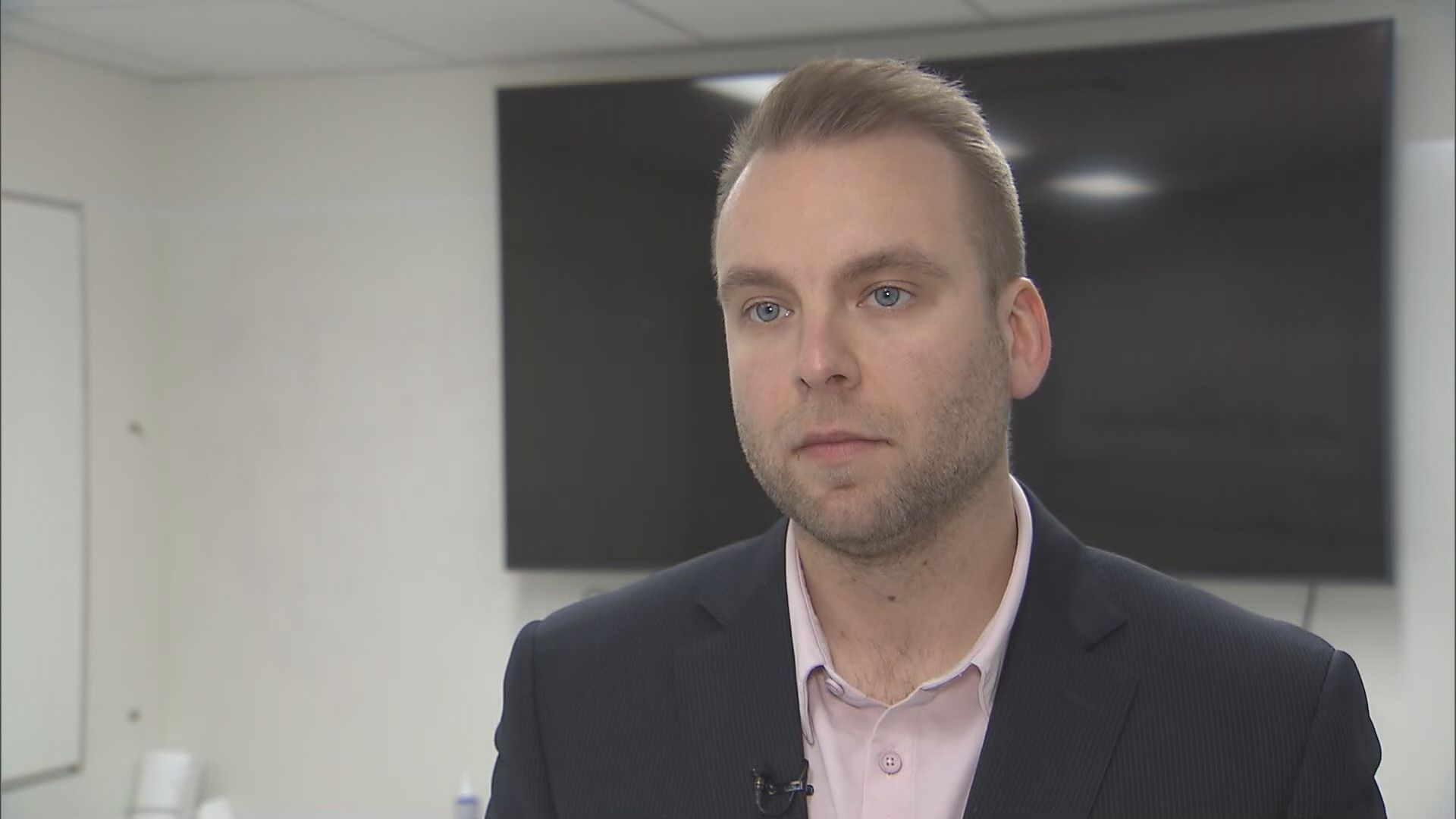 Surrey blocking new police force recruits' pay | CityNews Vancouver