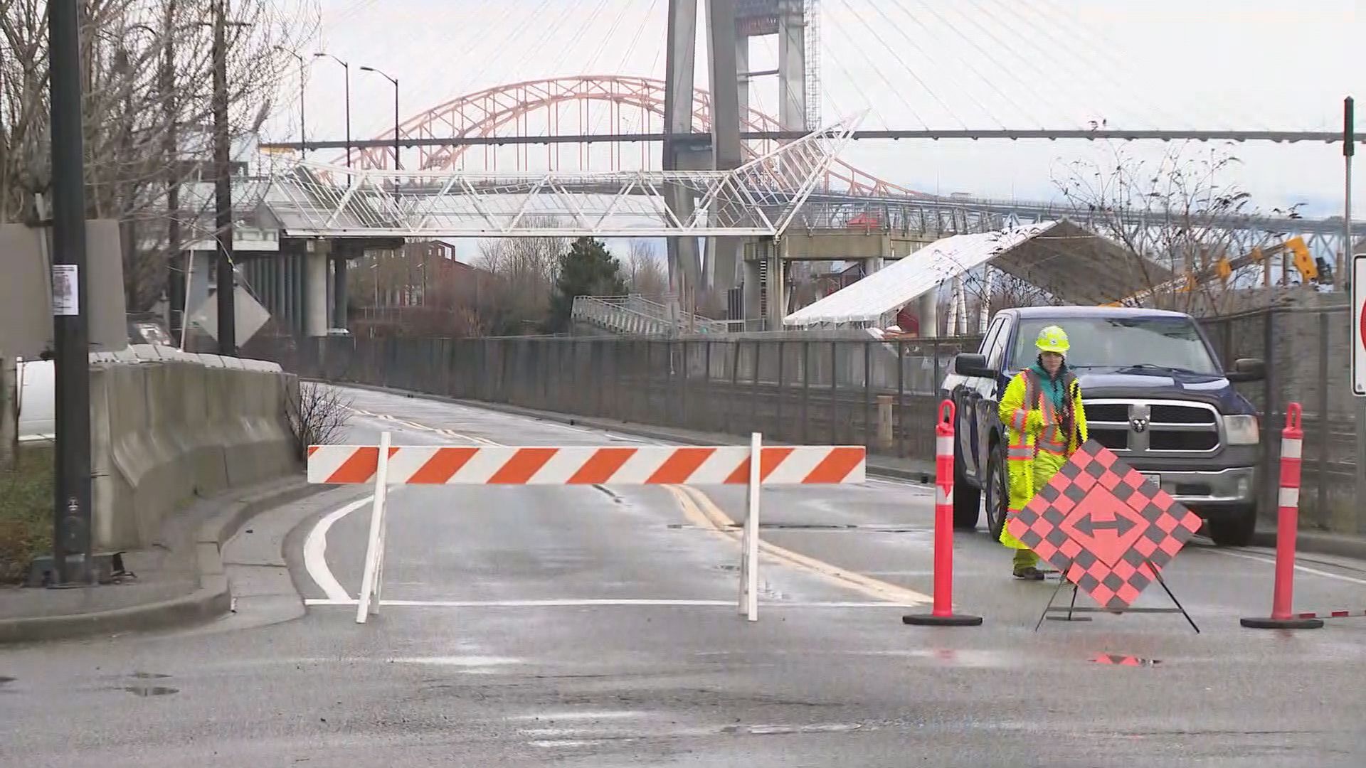 Pattullo Bridge construction road closures in New Westminster