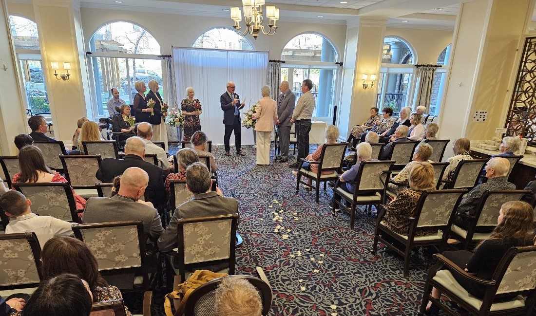 Couple in their 90s tie the knot in White Rock