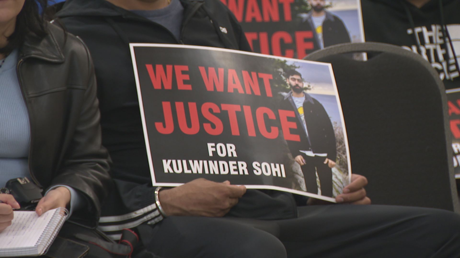 White Rock stabbings: Community raises concerns