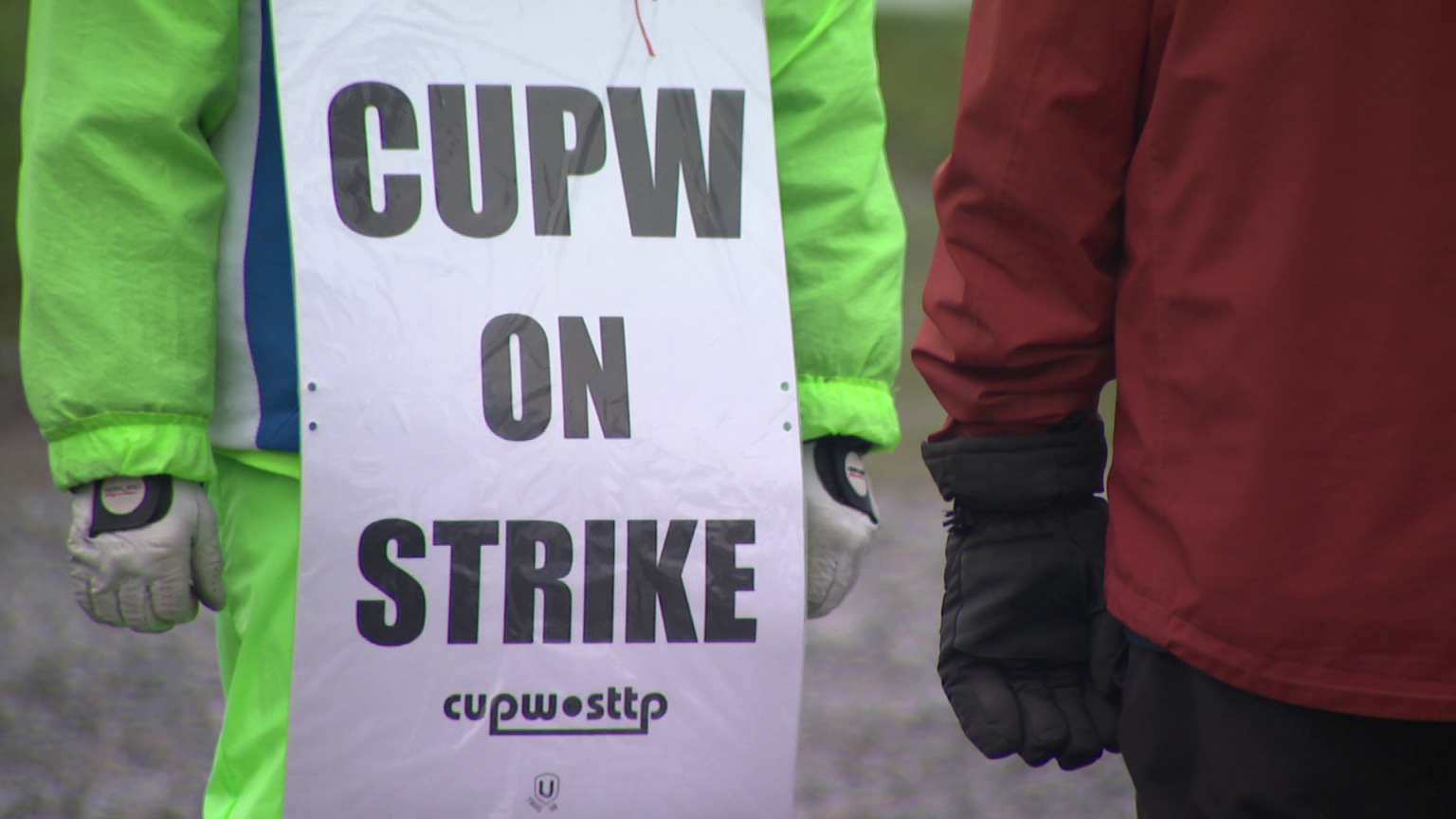 CUPW files unfair labour practice complaint against Canada Post