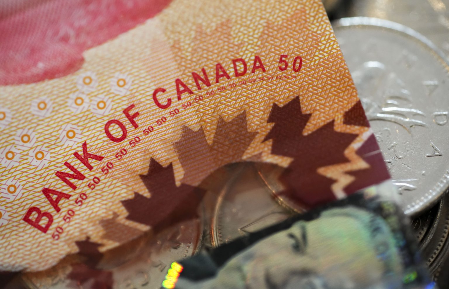 B.C.’s gender pay gap decreased