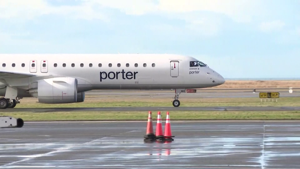 Porter Airlines flight to YVR makes emergency landing
