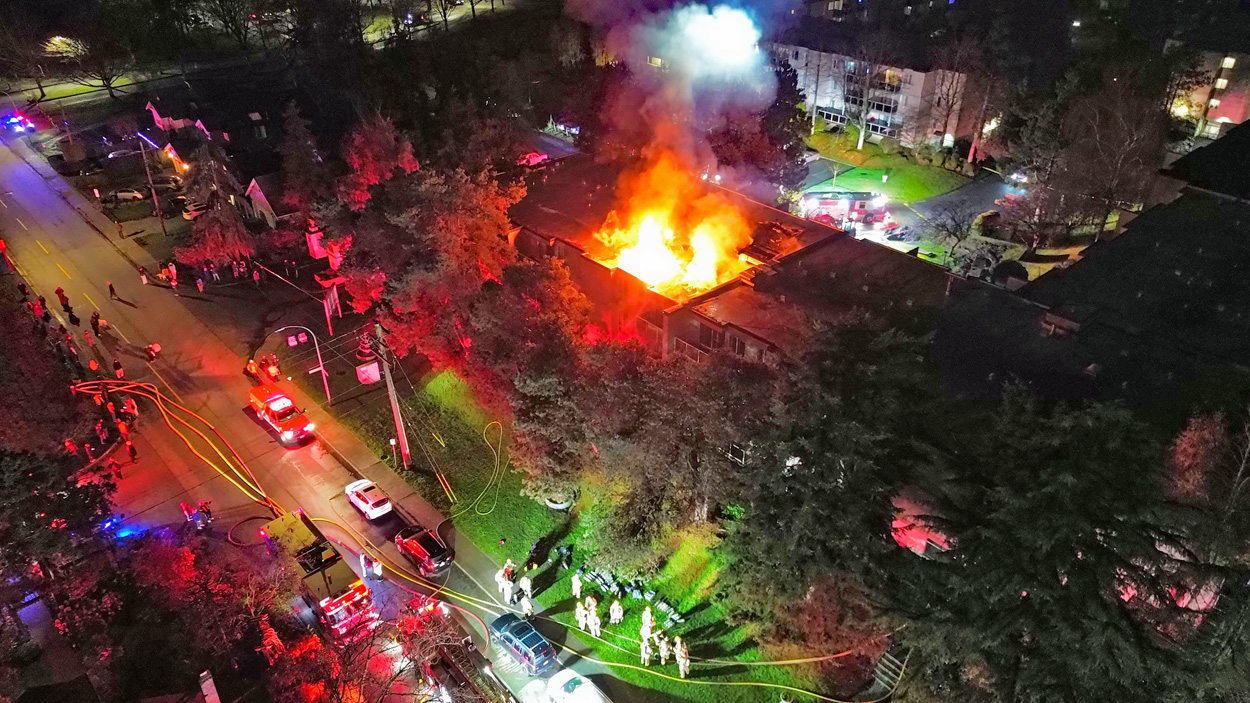 At least 18 homes damaged, residents displaced in Richmond fire