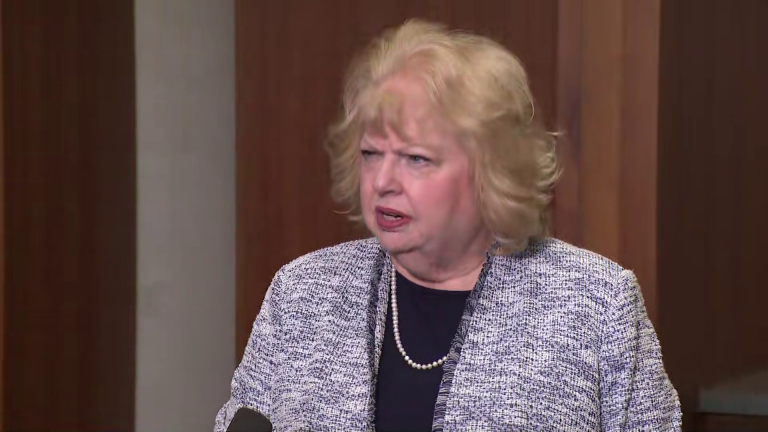 Surrey mayor calls for national extortion crackdown
